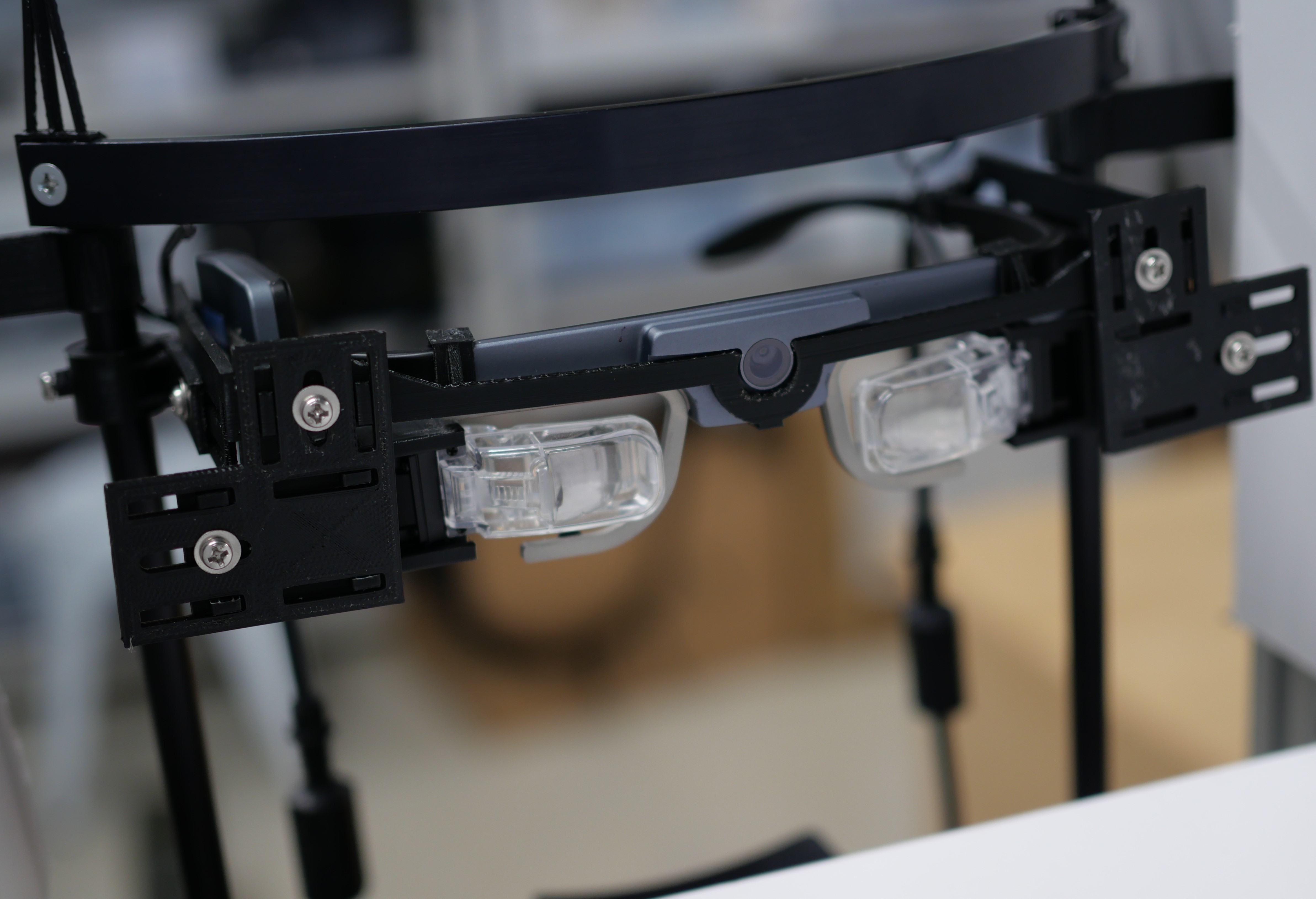 Can Retinal Projection Displays Improve Spatial Perception in Augmented ...